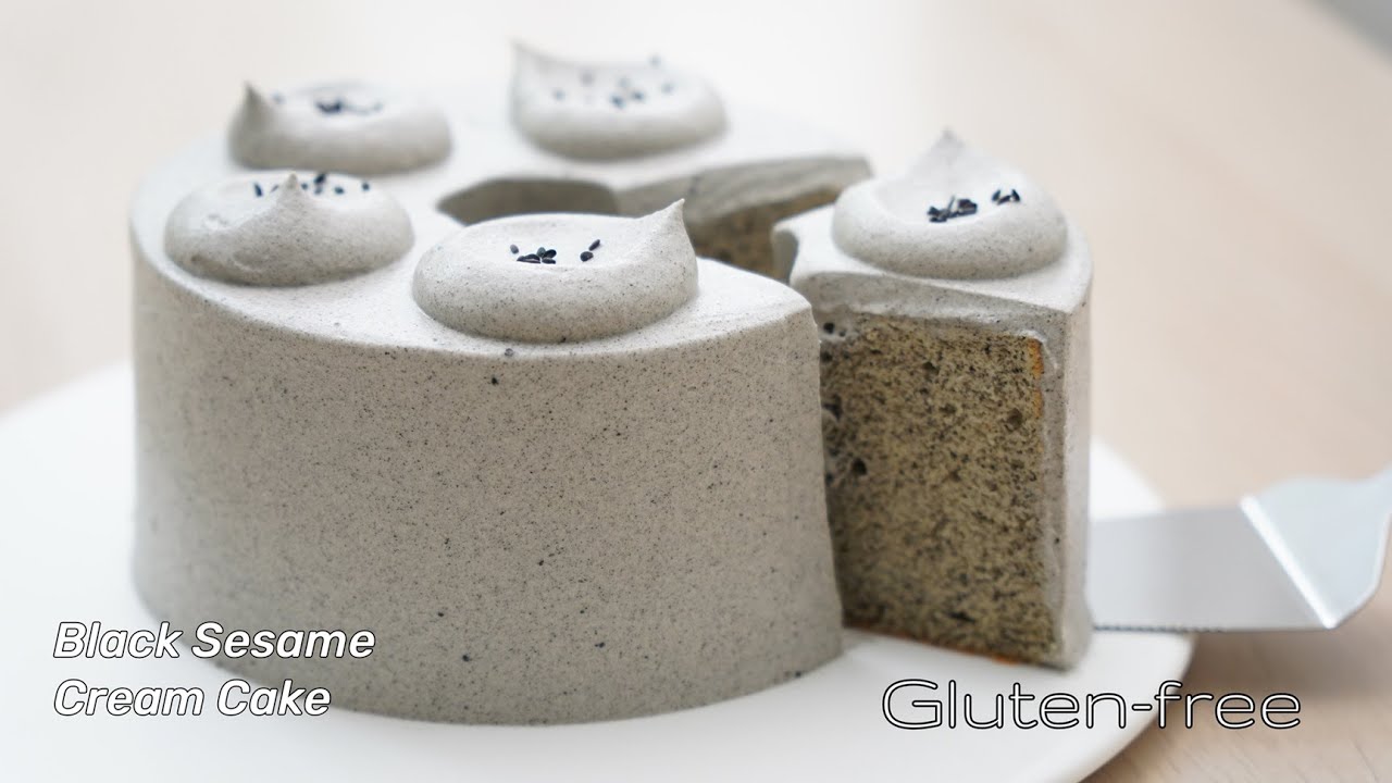 Black Sesame Cream Cake - Gluten Free， Low Fat | 低糖 低油 黑芝麻 米粉蛋糕 - YouTube