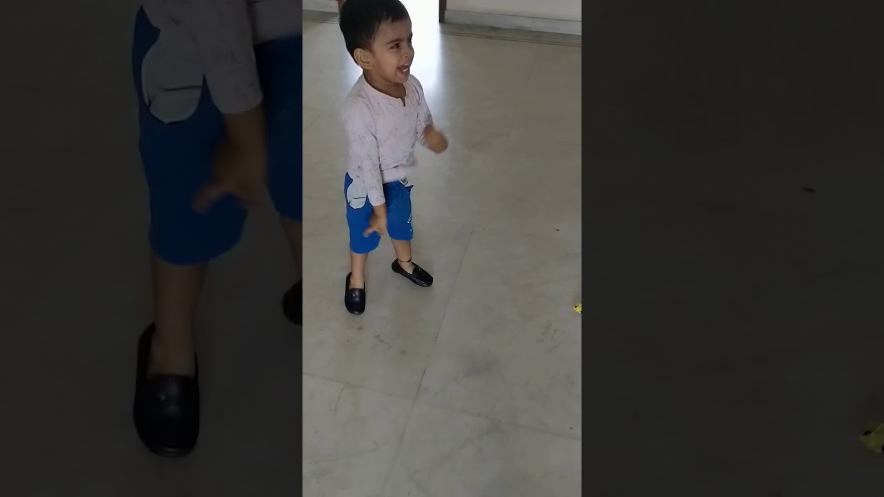 Little singer | bAby boy | Little fan | baby dance - YouTube