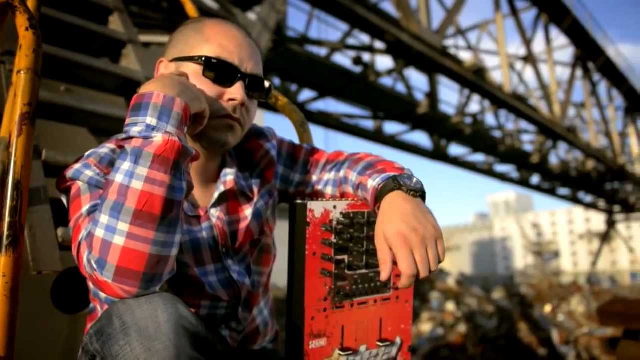 150 MC s Longest Rap Clip Ever 1City1Song We Love Basel YouTube 150-mc-s-longest-rap-clip-ever-1city1song-we-love-basel-youtube