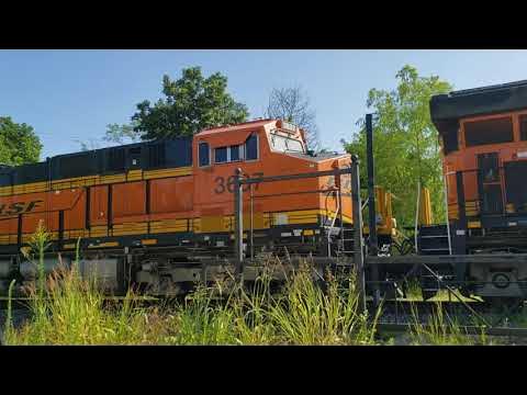 BNSF 3641, 3637, 3303 & 3632 Coal Train - YouTube