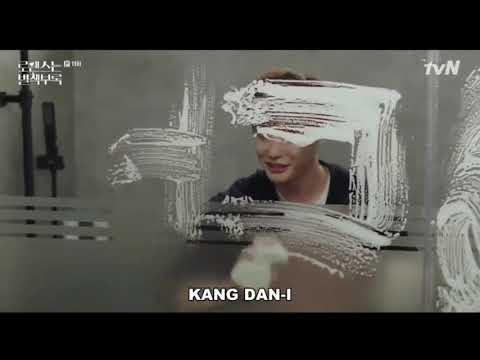 #LeeJongSuk Singing in #RomanceIsABonusBook 😙