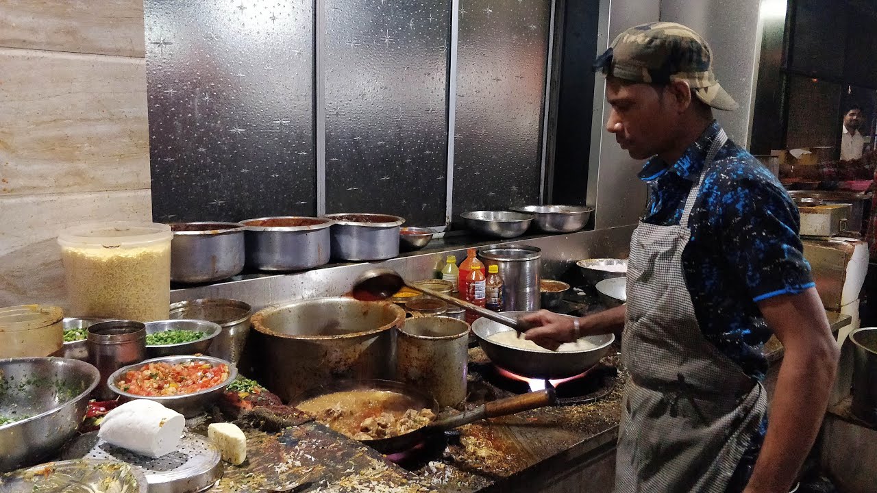 FAMOUS PUNJABI DHABA | SIDHU DA DHABA | INDIAN STREET FOOD - YouTube