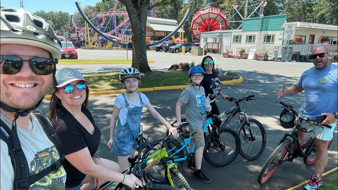 Bike ride from Gresham to Oak Park - YouTube