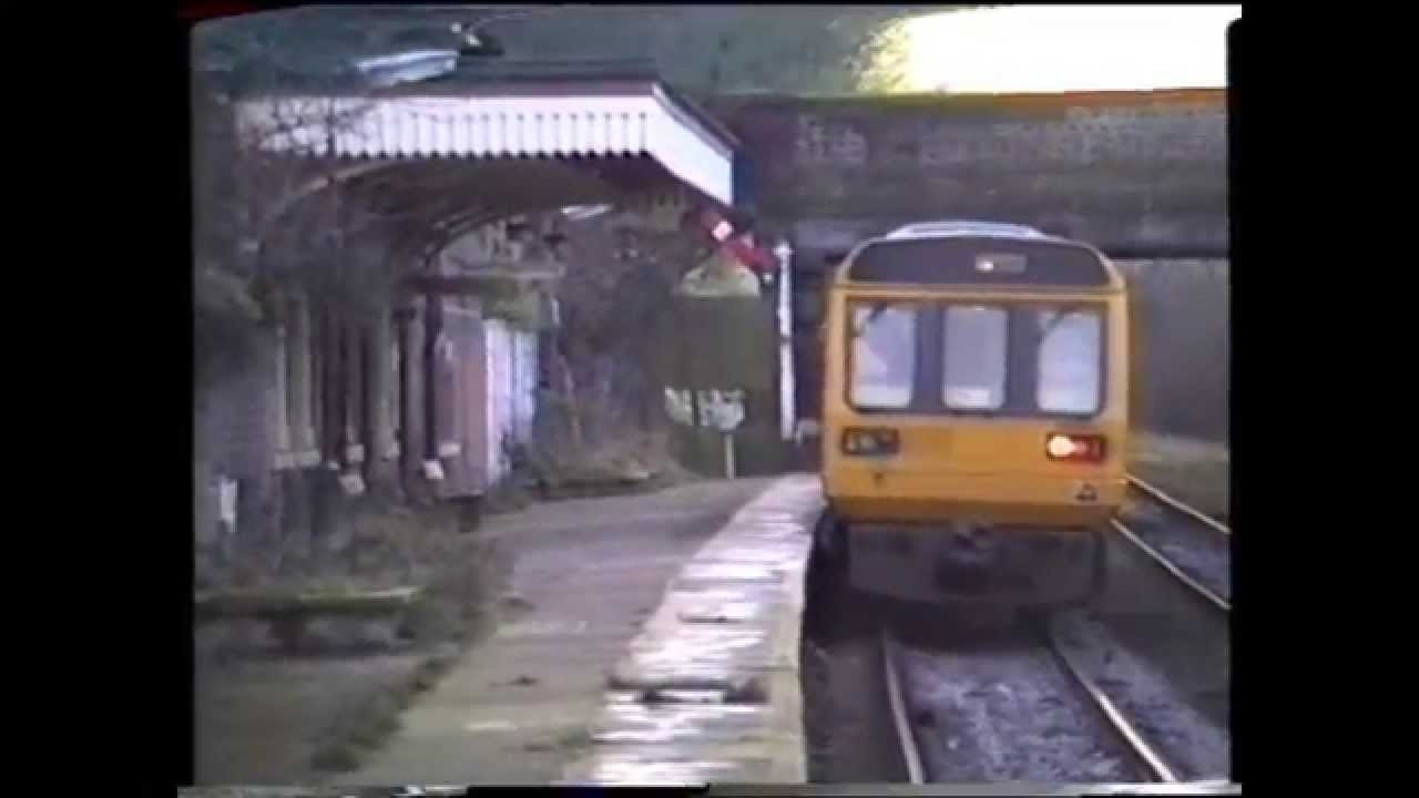 Trains at Roby station (Merseyside) in 1988 - YouTube