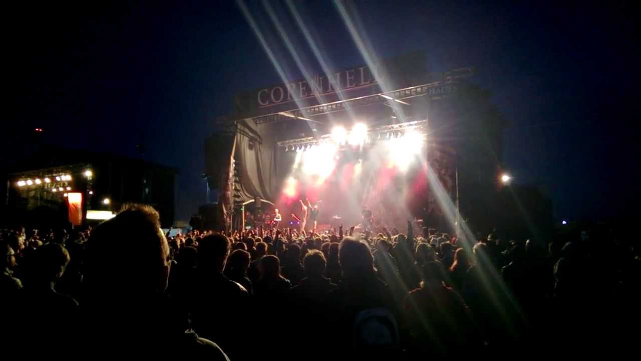 parkway drive -"wild eyes" Copenhell 2013 - YouTube