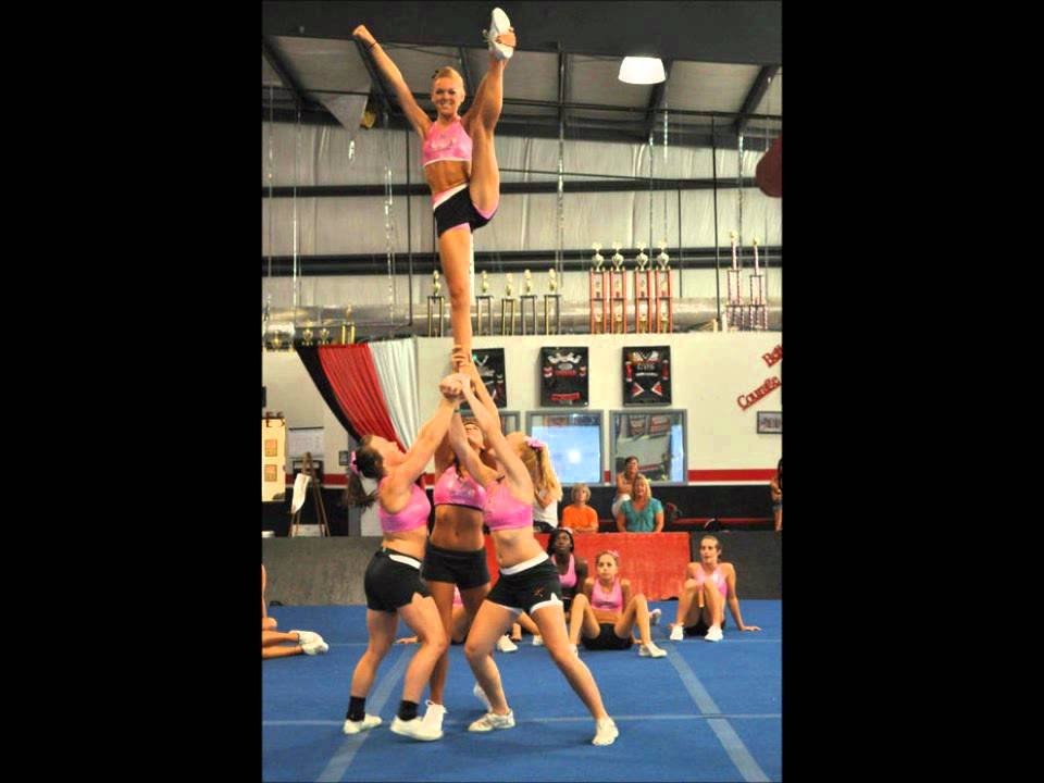 Cheer Extreme Maddie Gardner - YouTube