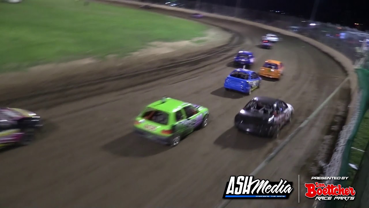 Junior Sedans: 2020 Piston Cup - A-Main - Rockhampton Speedway - 31.10. ...