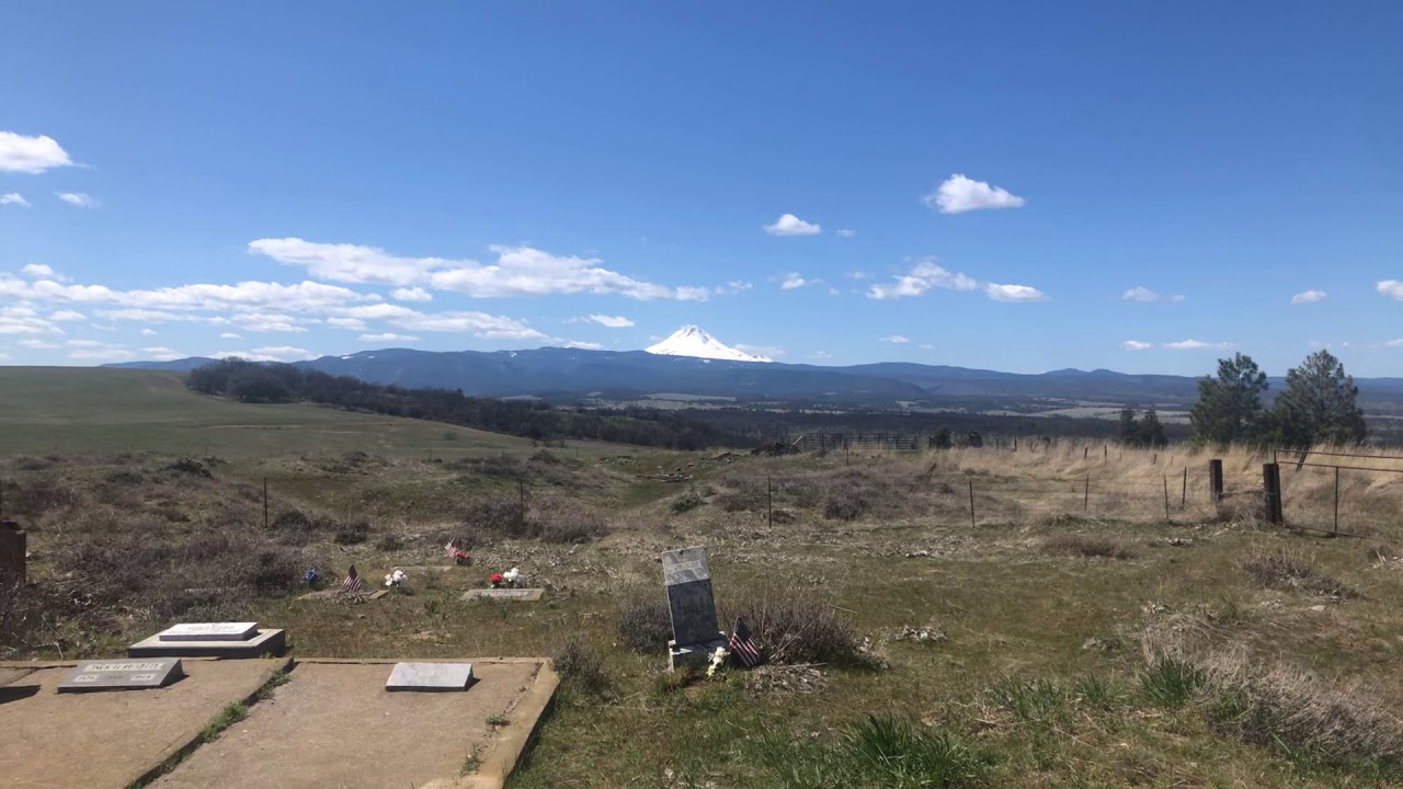 Kingsley Oregon Graveyard Tour - YouTube