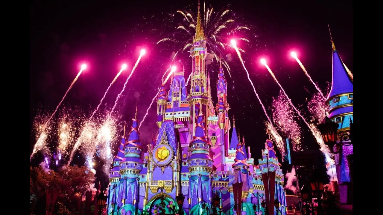Disney Enchantment Magic Kingdom Fireworks 50TH - YouTube