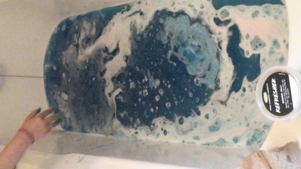 Bath bomb explosion - YouTube