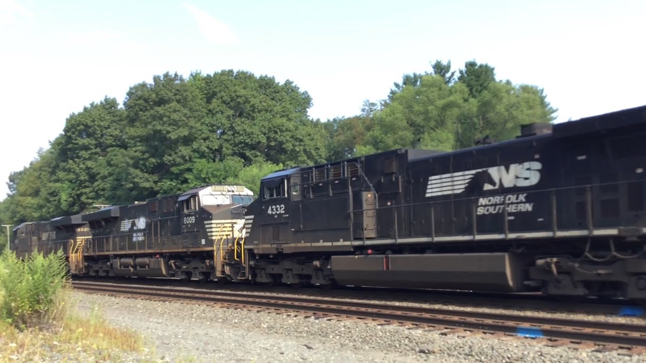 Lydick Indiana | Norfolk Southern | Westbound | @Emmettsrails - YouTube