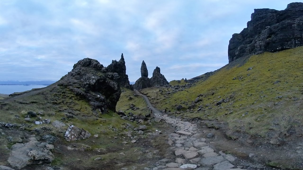 Old Man of Storr, Isle of Sky 3D VR 180.. - YouTube
