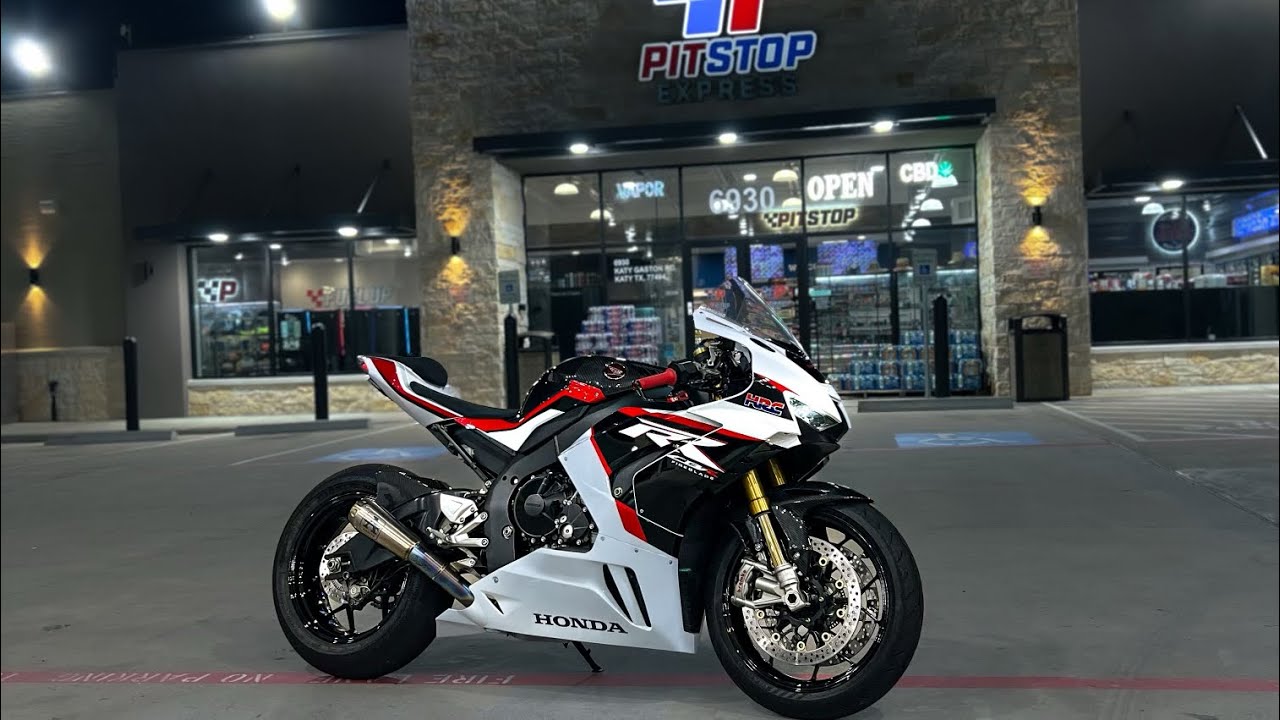 REVEALING MY CUSTOM HONDA FIREBLADE RR-R SP - YouTube
