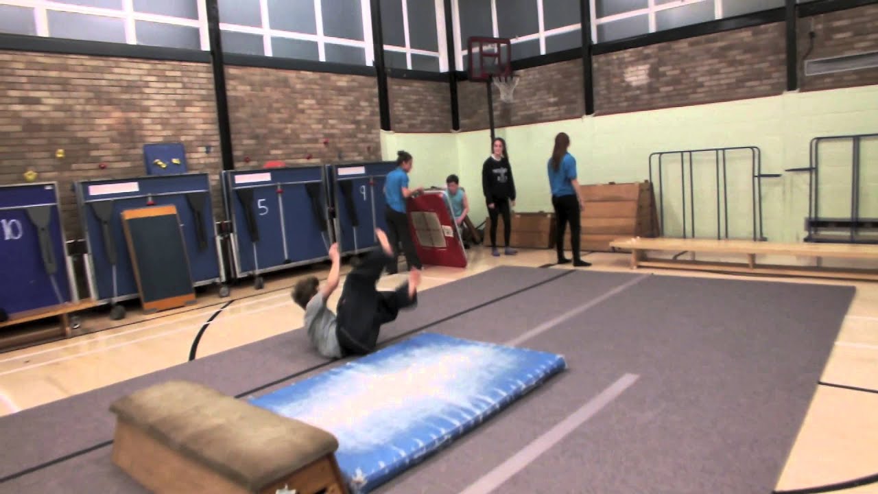 Worthing Gymnastics Freerunning - 10 Months On - YouTube