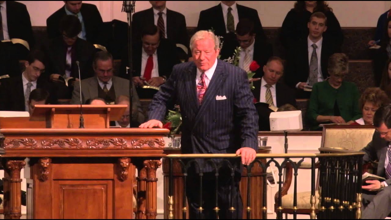 Giving Thanks Always given by Pastor Clarence Sexton - YouTube
