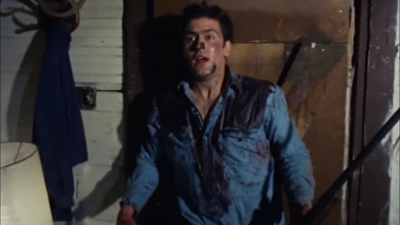 Extrait Evil Dead VF - Ash se barricade dans la cabane - YouTube