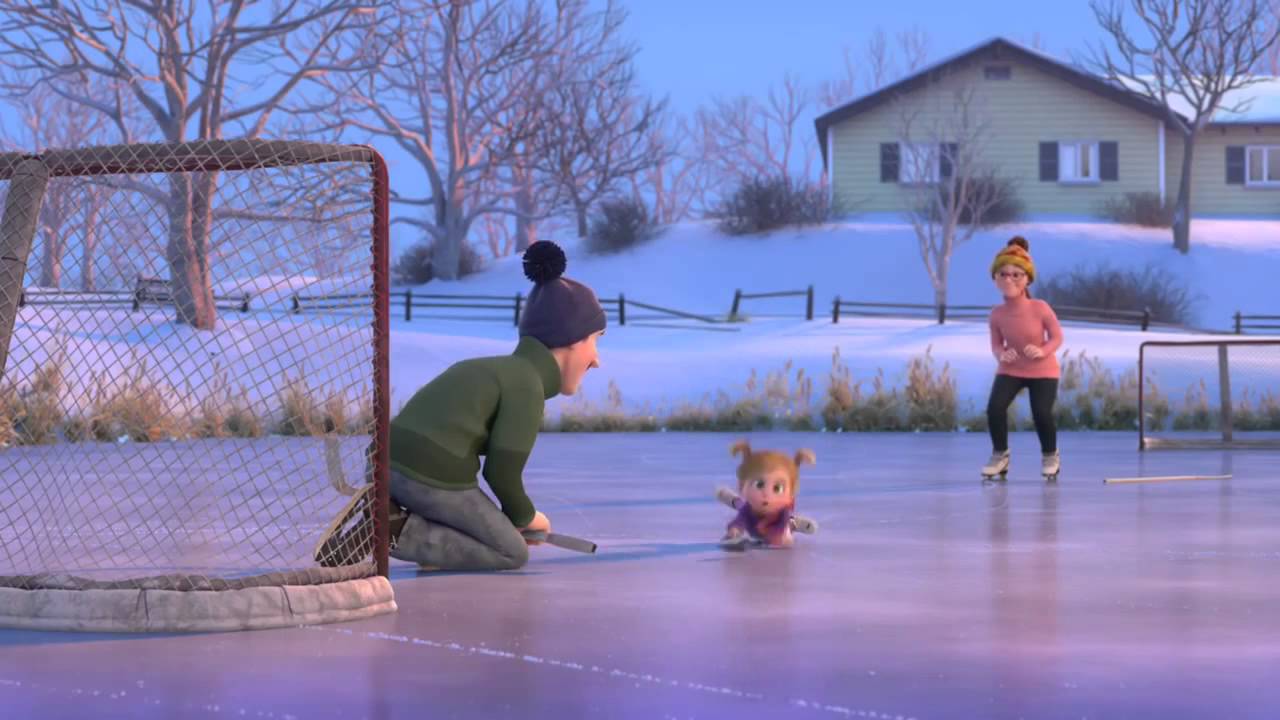 Del Revés (Inside Out) Clip Los recuerdos de Riley - YouTube