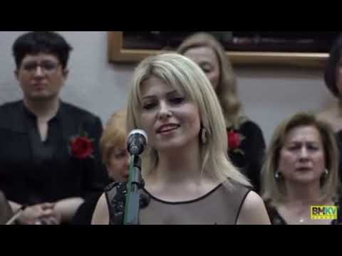 Sibel Arslan Her mevsim içimden gelir geçersin