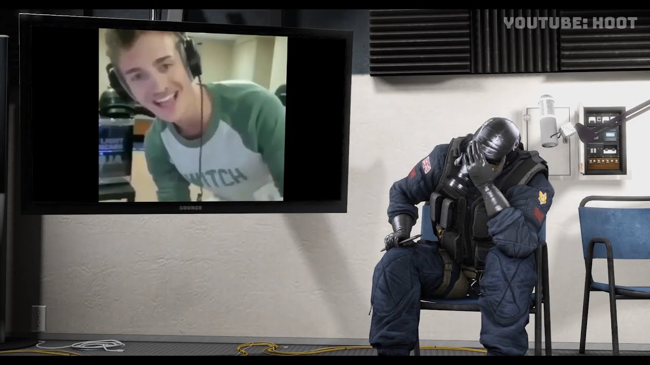 Smoke sees Ninja cringe. - YouTube