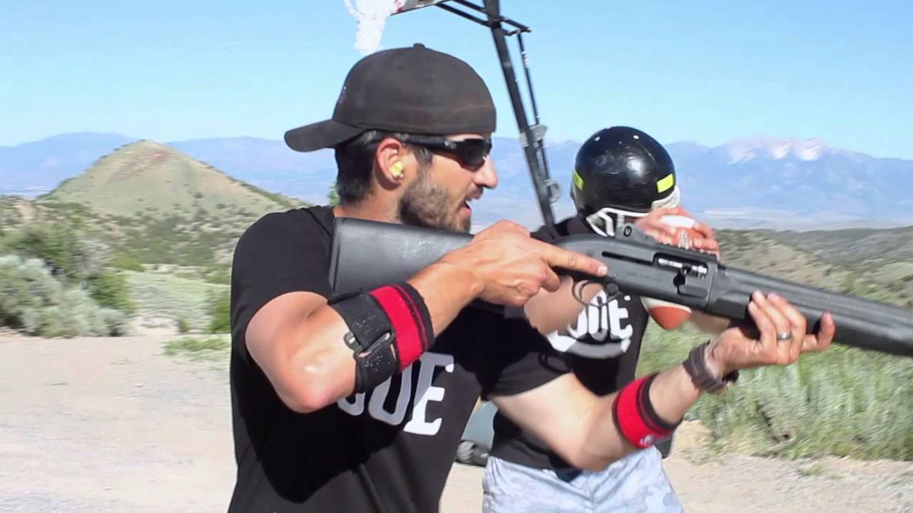 Football & Futbol with GUNS!!! JIM HUISH - YouTube