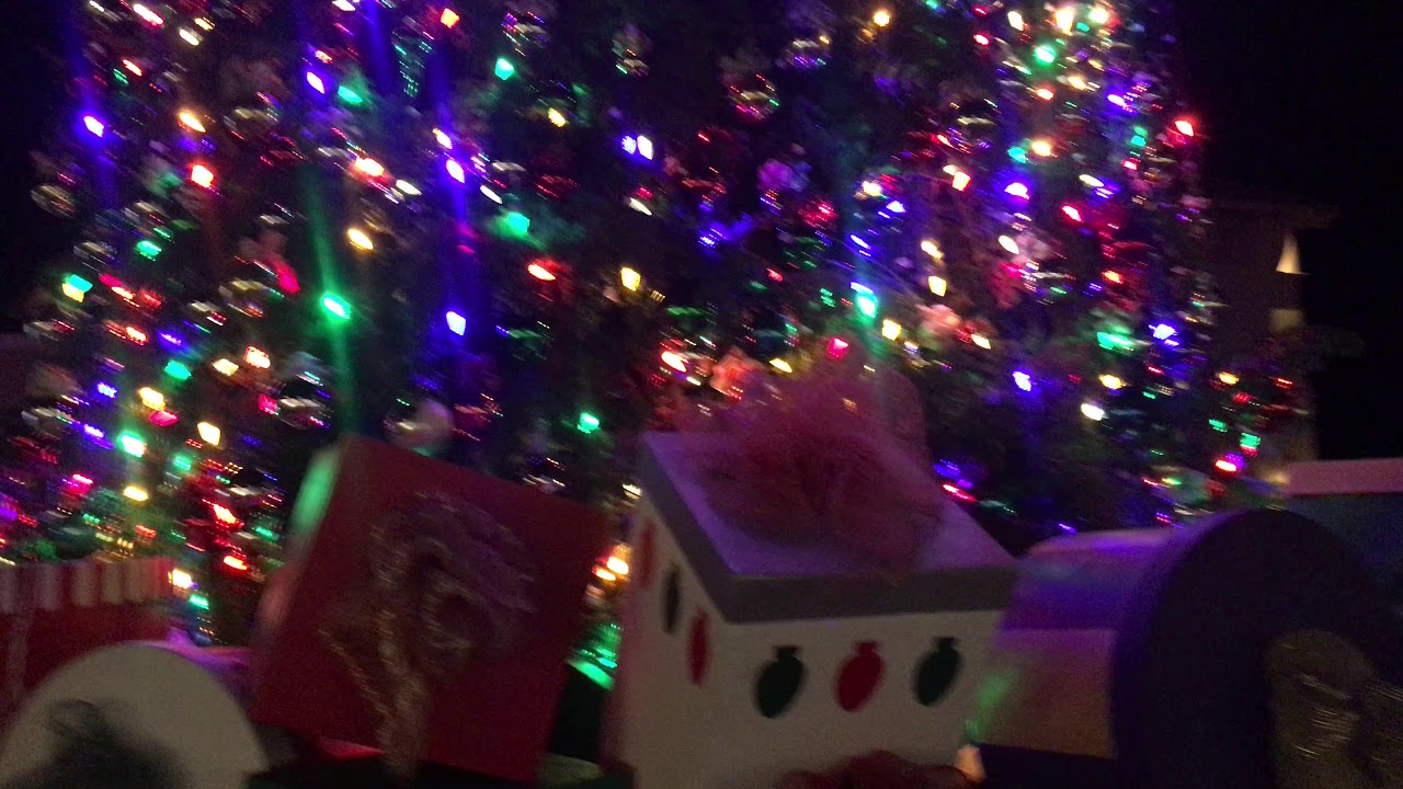 Huge Christmas tree in Anthem - YouTube