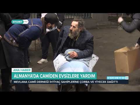 Almanya’da Camiden Evsizlere Yardım