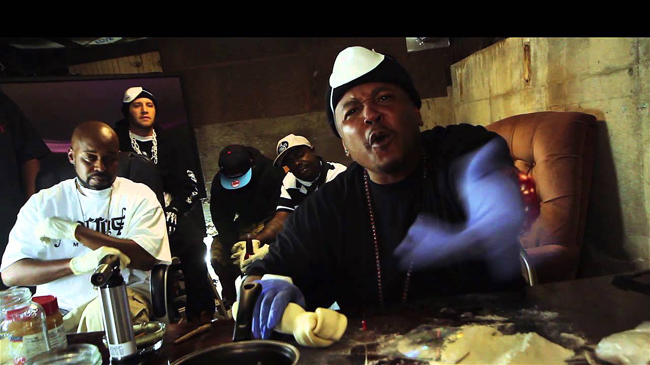 S.B. aka Baby Cougnut!!! - "WHIPPING UP CRACK" MUSIC VIDEO - YouTube