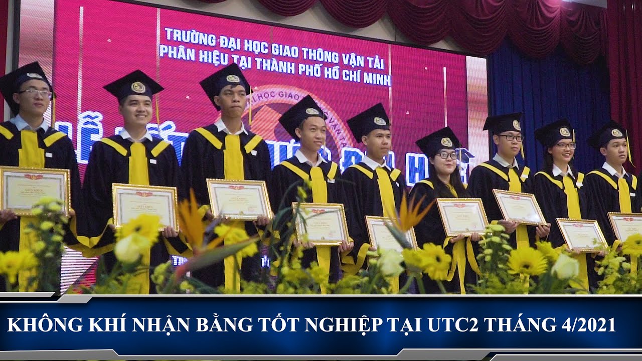 BẢN TIN SỐ 4 - 2021 | Không khí ngày nhận bằng tốt nghiệp của sinh viên ...