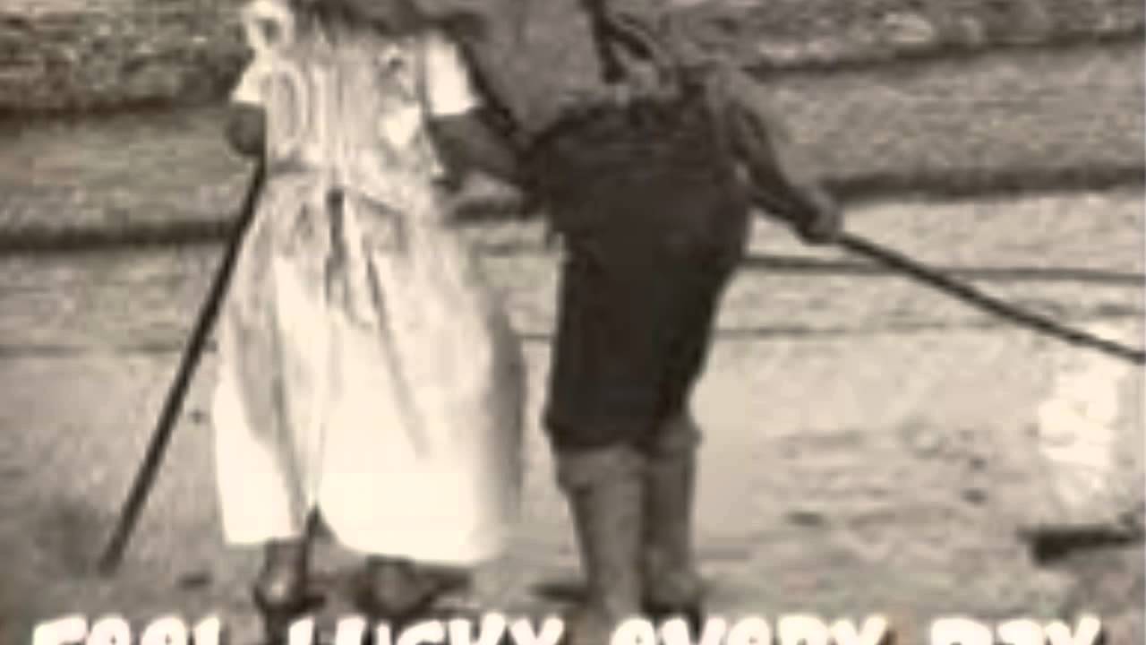 Σ αγαπω πολυ S agapo poli (αντικριστα) - YouTube