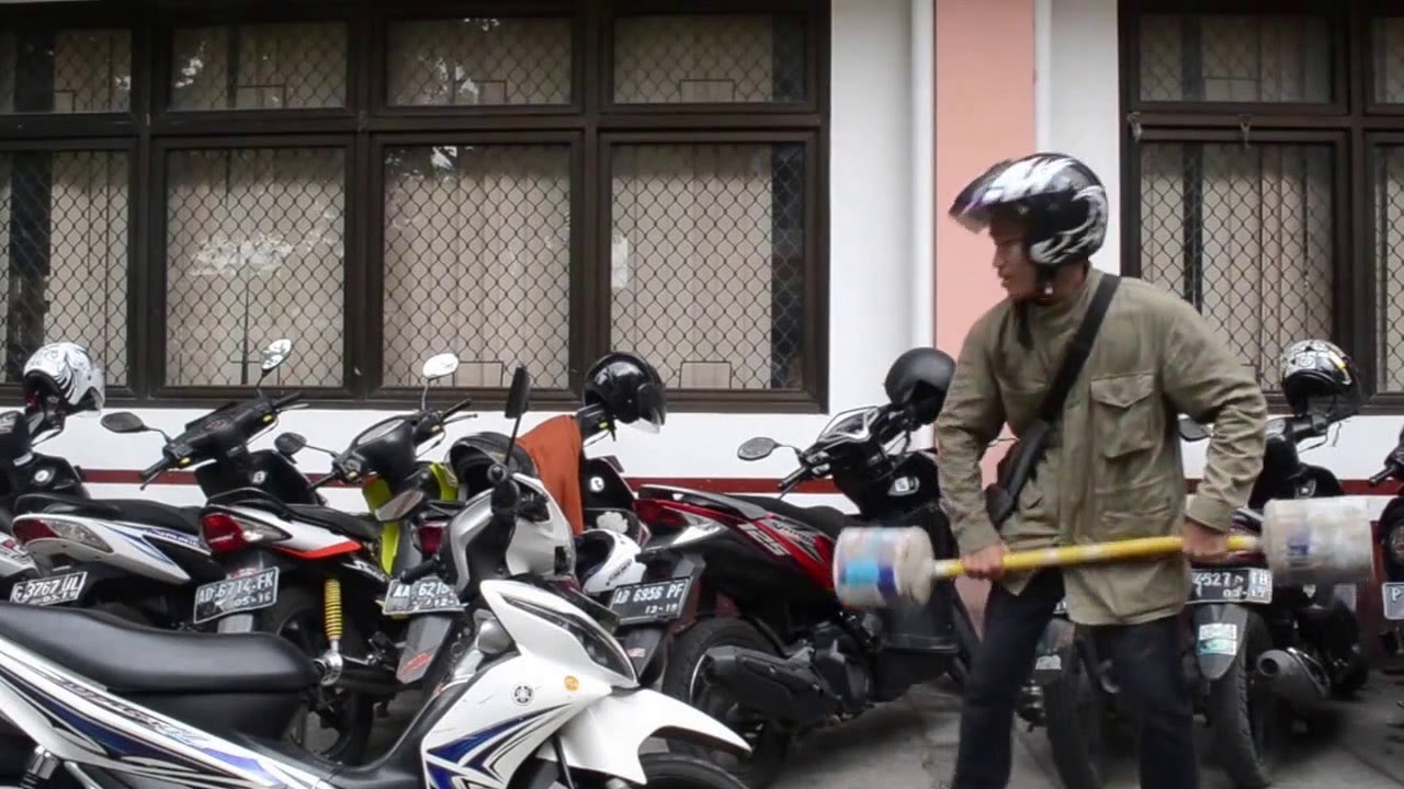 Parkir Yang Rapi - YouTube