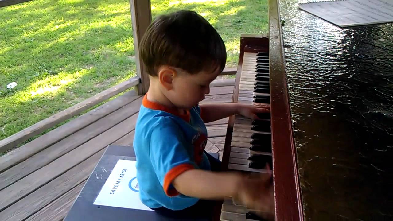 Daniel plays piano - YouTube