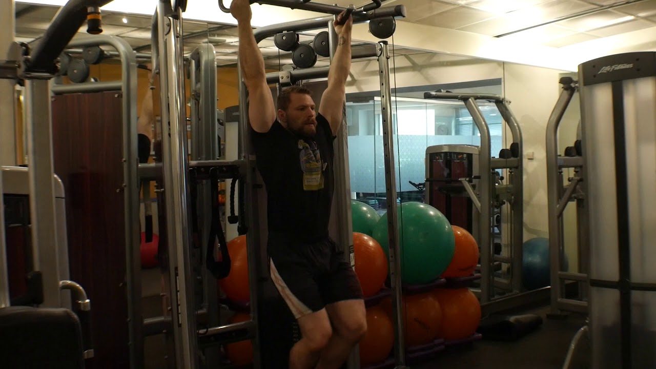 Hanging Bent and Straight leg Raise - YouTube