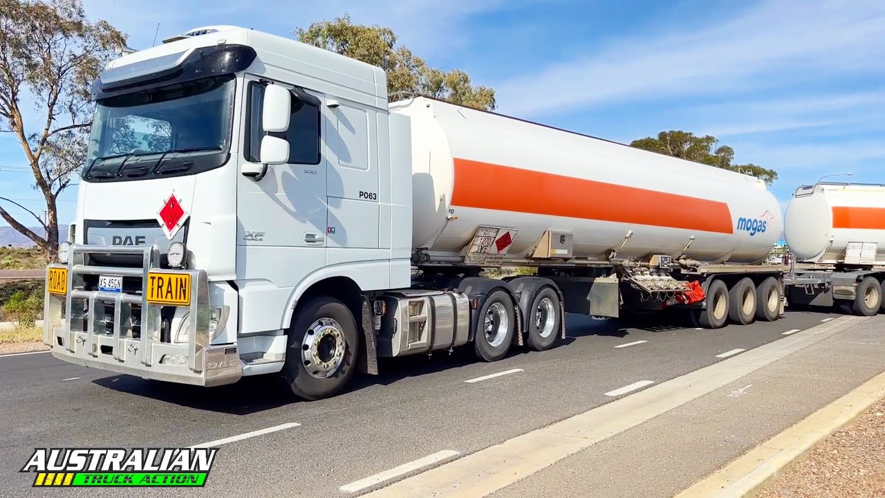 Australian DAF Road Train Compilation #1 - YouTube