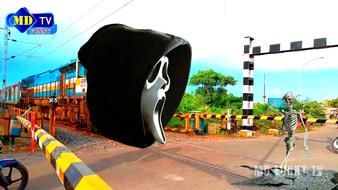 ghost face funny train video - horror train face funny video youtube ...