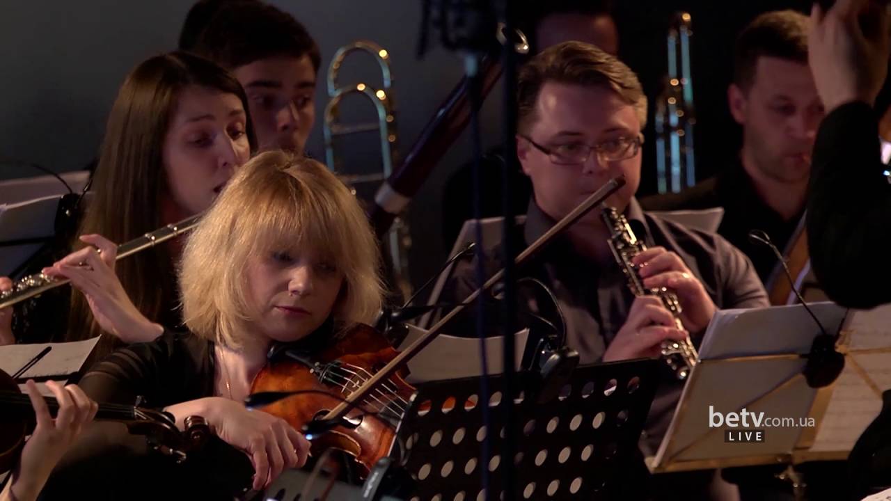 Erik Satie «Parade» - YouTube