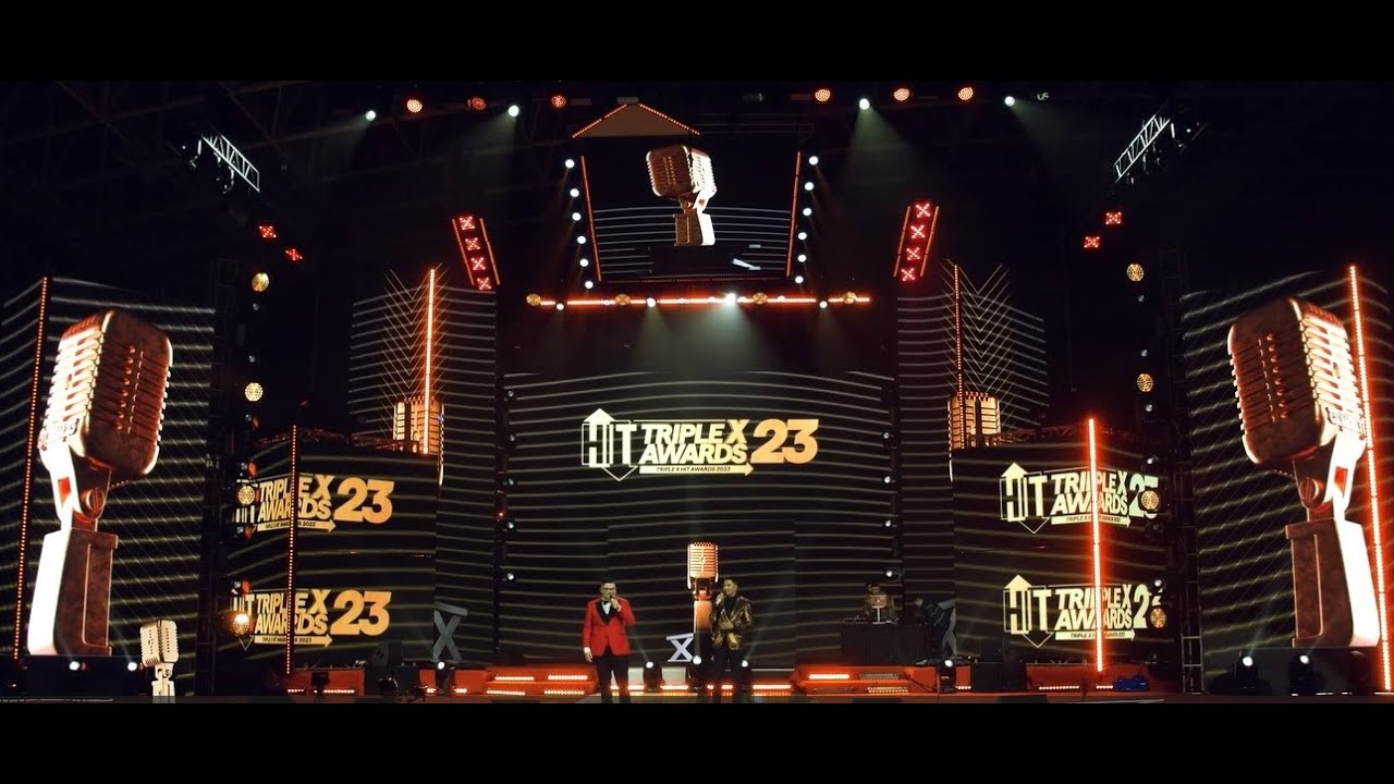 Triple X Hit Awards- Host Comedian Bataa, Sodoo - YouTube