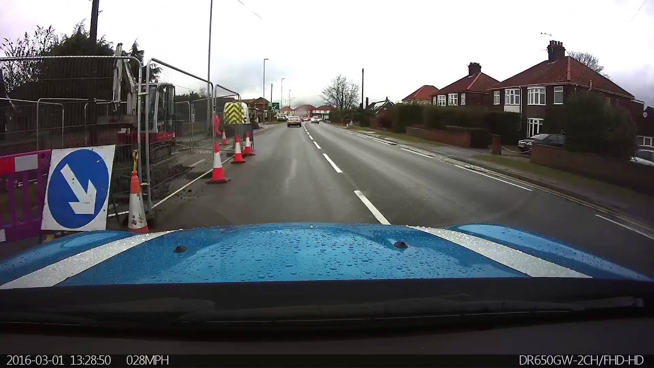 Airport Heartsease Roundabout - YouTube