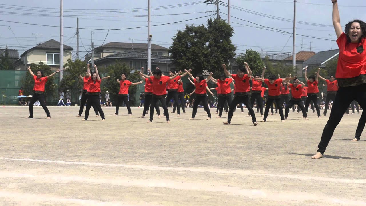 CHS Sports Day 2014 Red Team Ōendan (cheering squad) 応援団 - YouTube