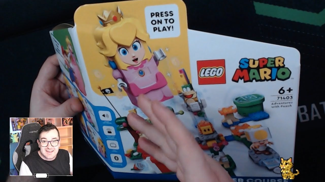 Lego Build: Princess Peach Starter Set, Yoshi House + Hulk Armor - YouTube