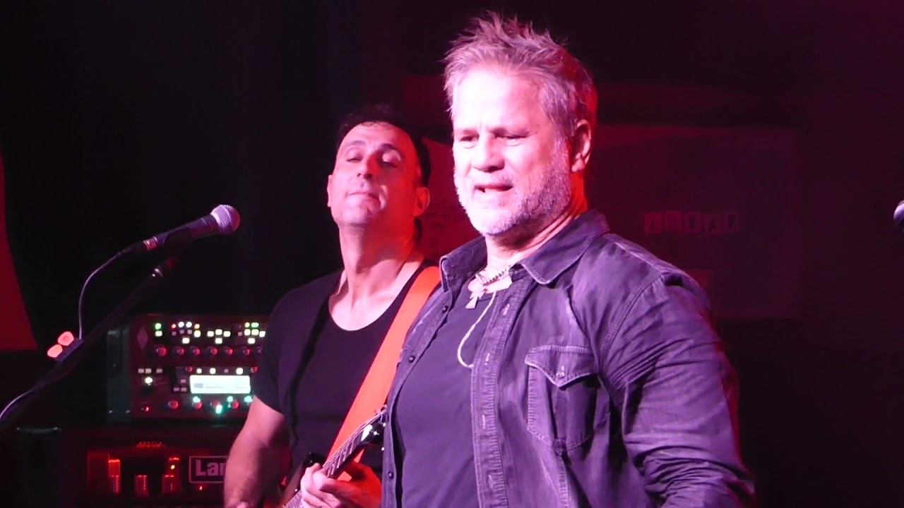 Jon Stevens - Take Me Back (NoiseWorks) Live - YouTube