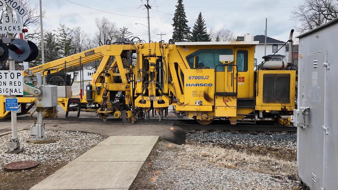 Watch Up Close: Harsco 6700SJ2 Tamper at work | Easter Egg Edition # ...
