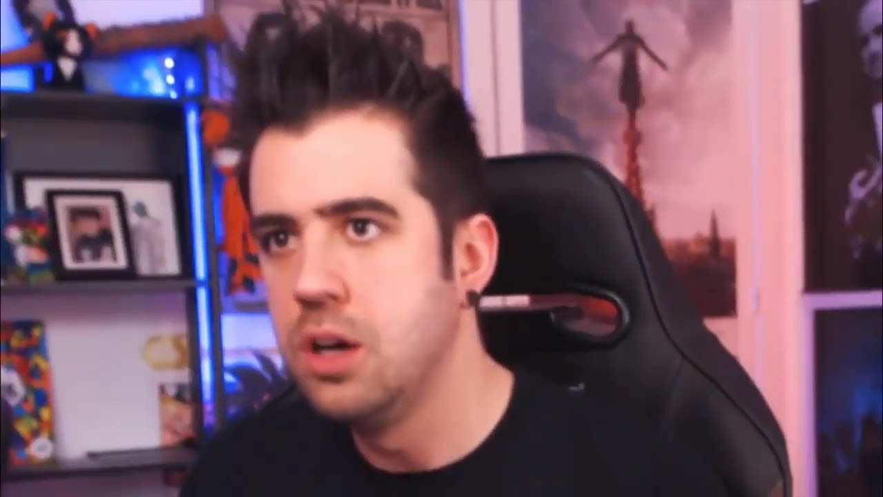 Auronplay sorprendido y diciendo, "pero que a pasao?!?". - YouTube