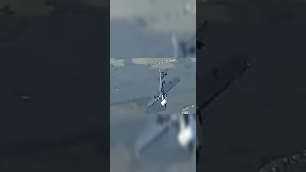 Plane Lose Control In Mid-Air. - YouTube