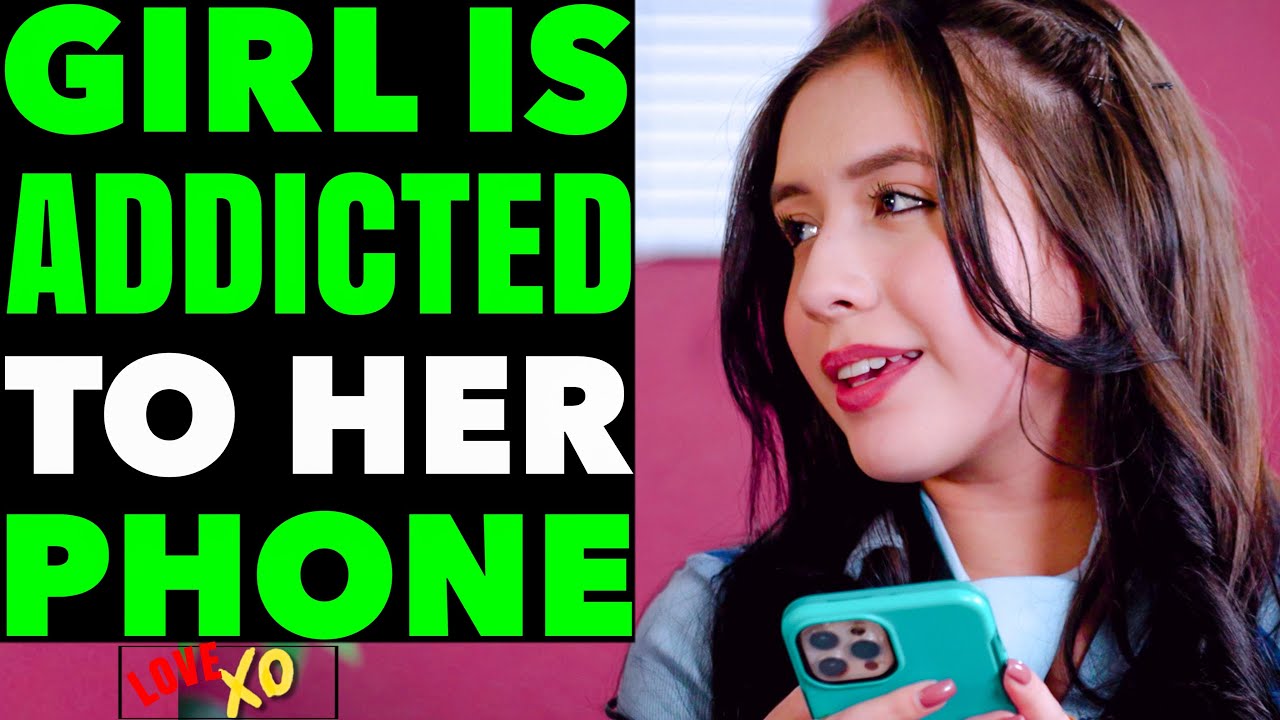 GIRL Is ADDICTED To Her PHONE In SCHOOL, What Happens Is Shocking ...