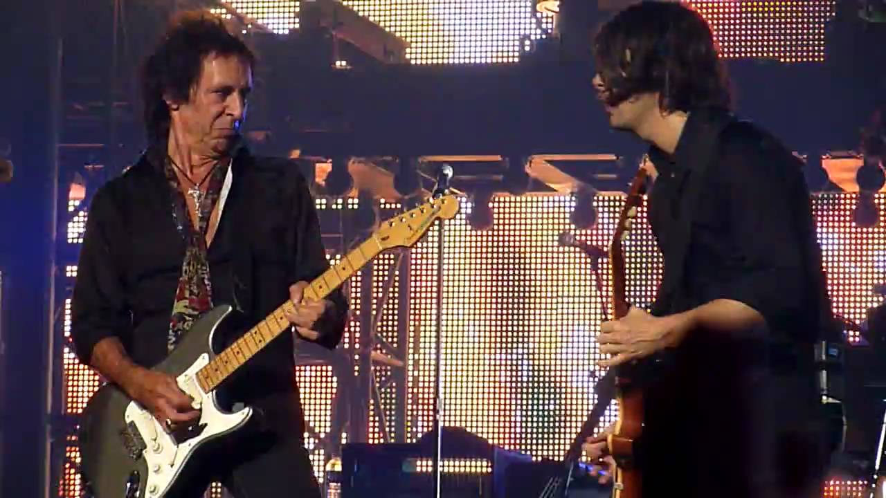 Robin Lemesurier & Clint Walsh - L'envie2 - YouTube