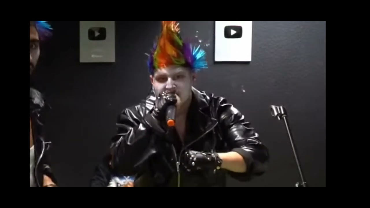 Jordan Almani feat. Semih Jackson - Wat is Oma?! | Official Video - YouTube