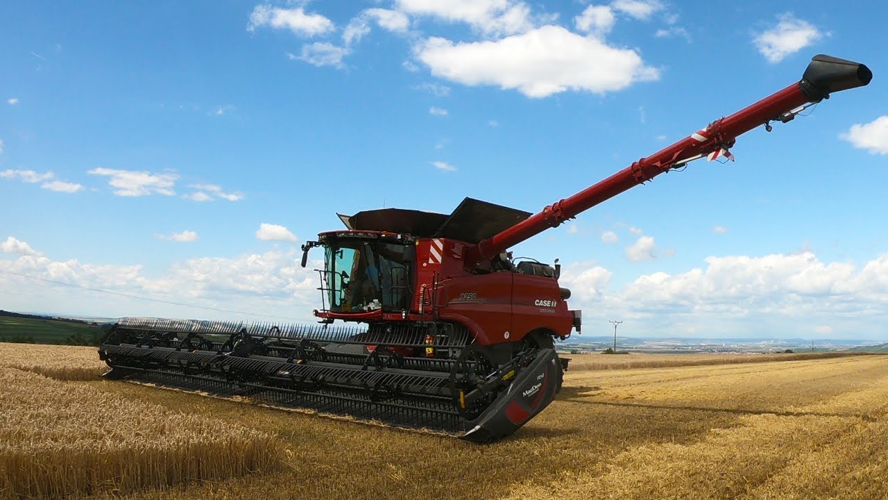 WHEAT HARVEST 2020 - CASE IH Axial-Flow 9250, MacDon, John Deere ...