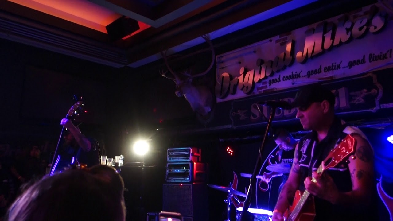 Os Catalepticos Original mikes Santa Ana - YouTube