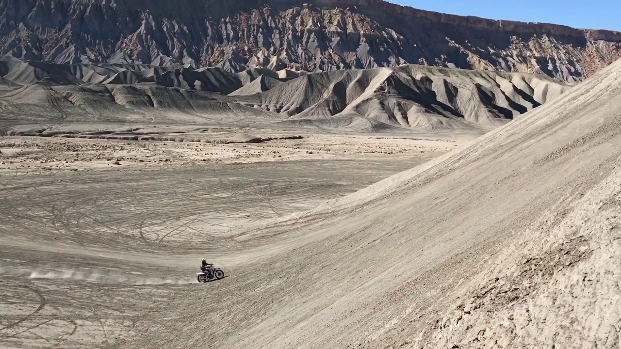 Caineville Utah “The Wall” 2018 - YouTube