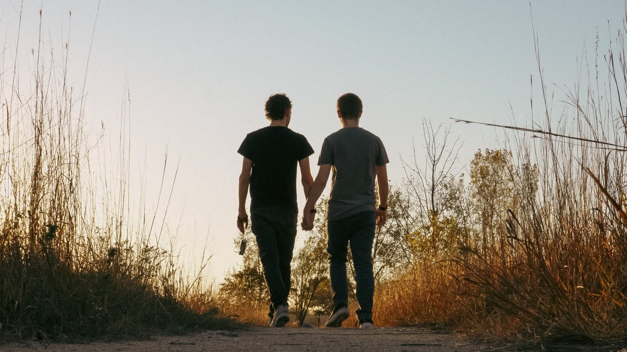 This is what fall feels like - YouTube